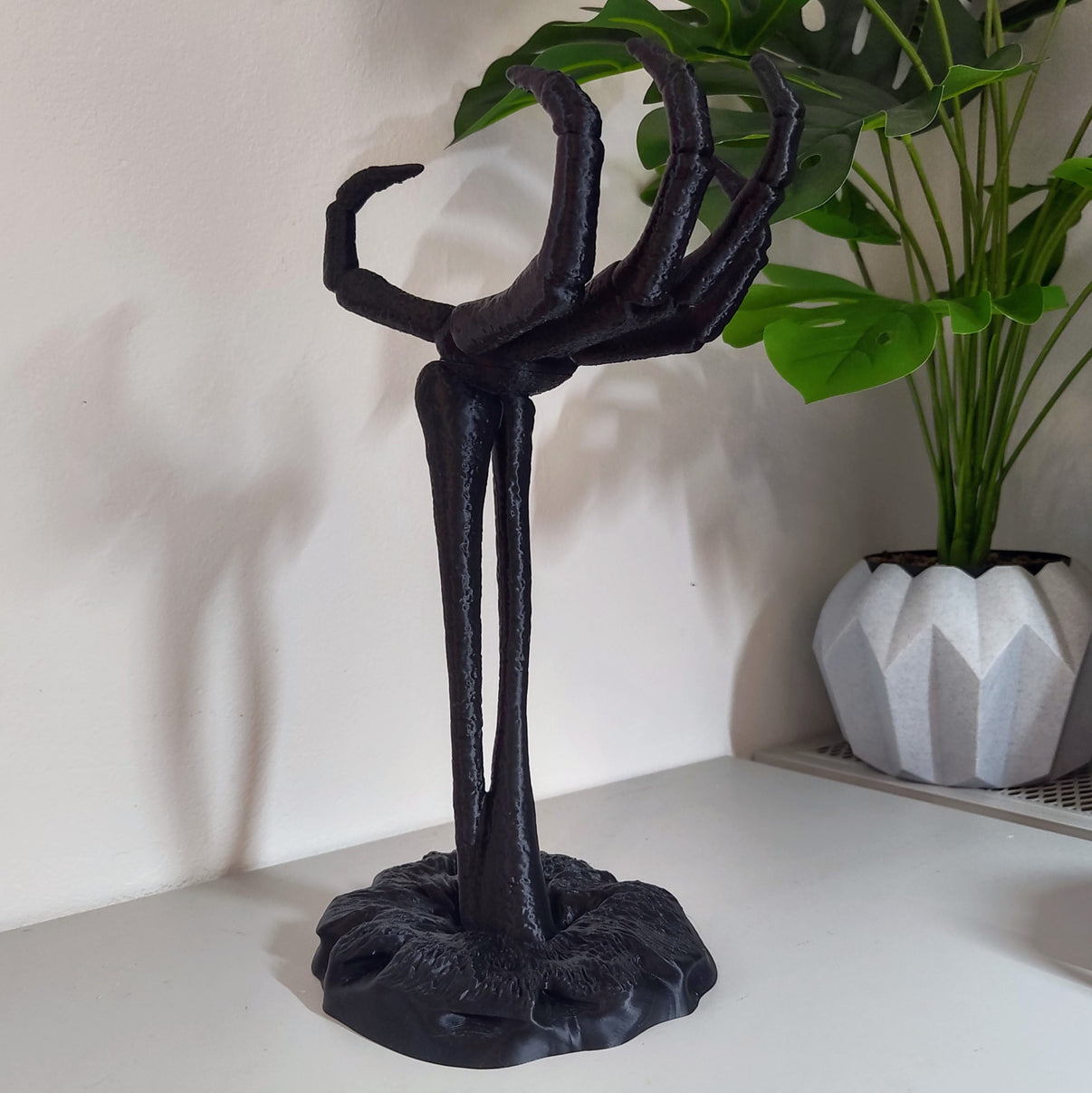 3D Printed Skeleton Hand Headphone Stand – 3D Print Land